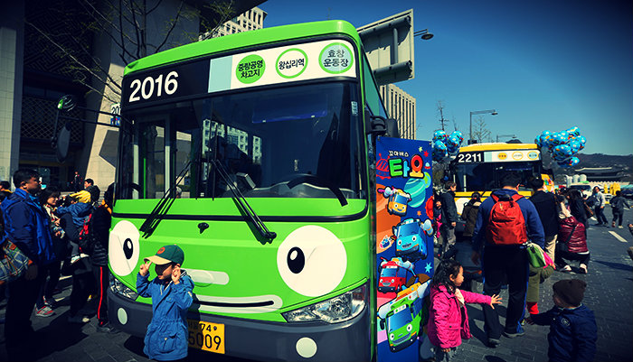 Pungent Radio Boosts Sales for Dunkin’ Donuts - Horsepower Marketing